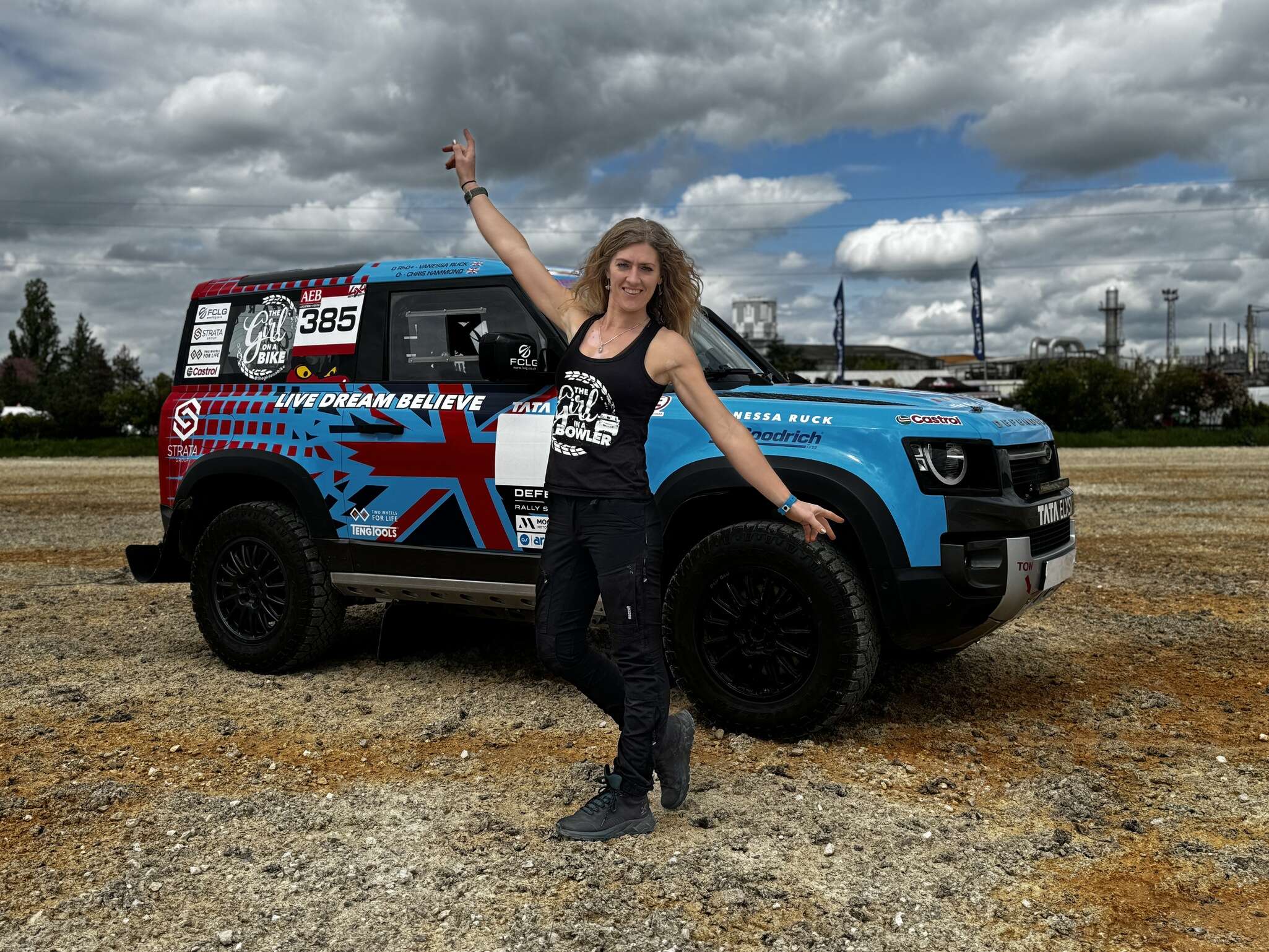 First international Defender race - Rallye Terres Du Gatin