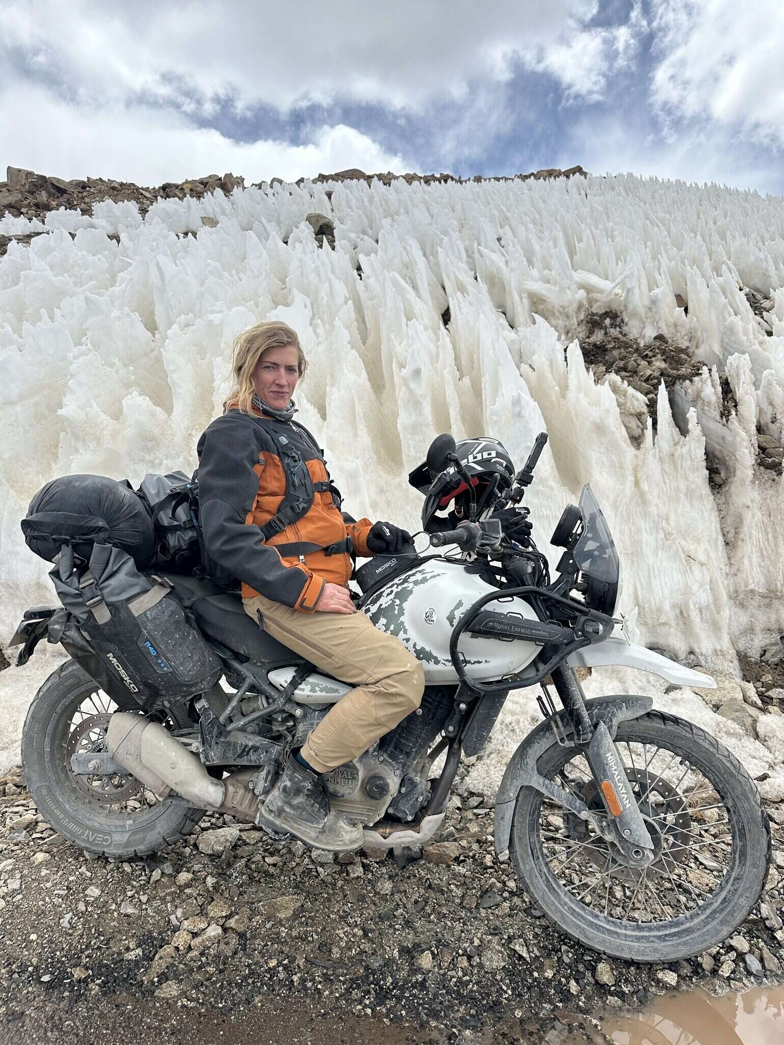 What kit to wear motorcycle adventure through the Himalayas, India